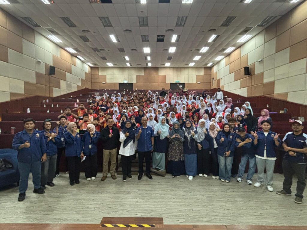 UniKL MIMET empowers students with AI at STEM camp - Xpress UniKL