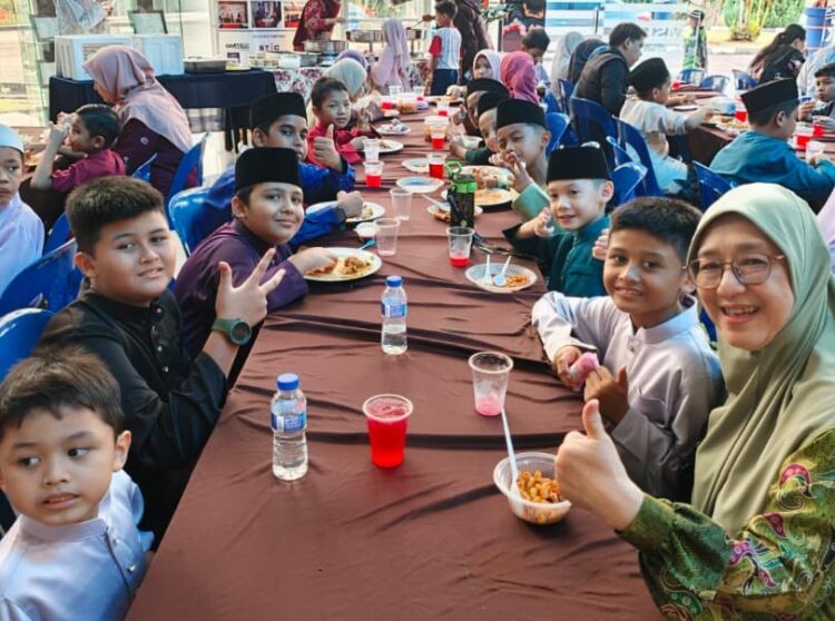 UniKL MSI celebrates aidilfitri with orphans and persons with ...
